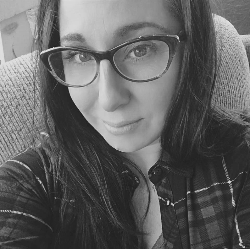 Nicole Lyons – Indie Blu(e) Publishing